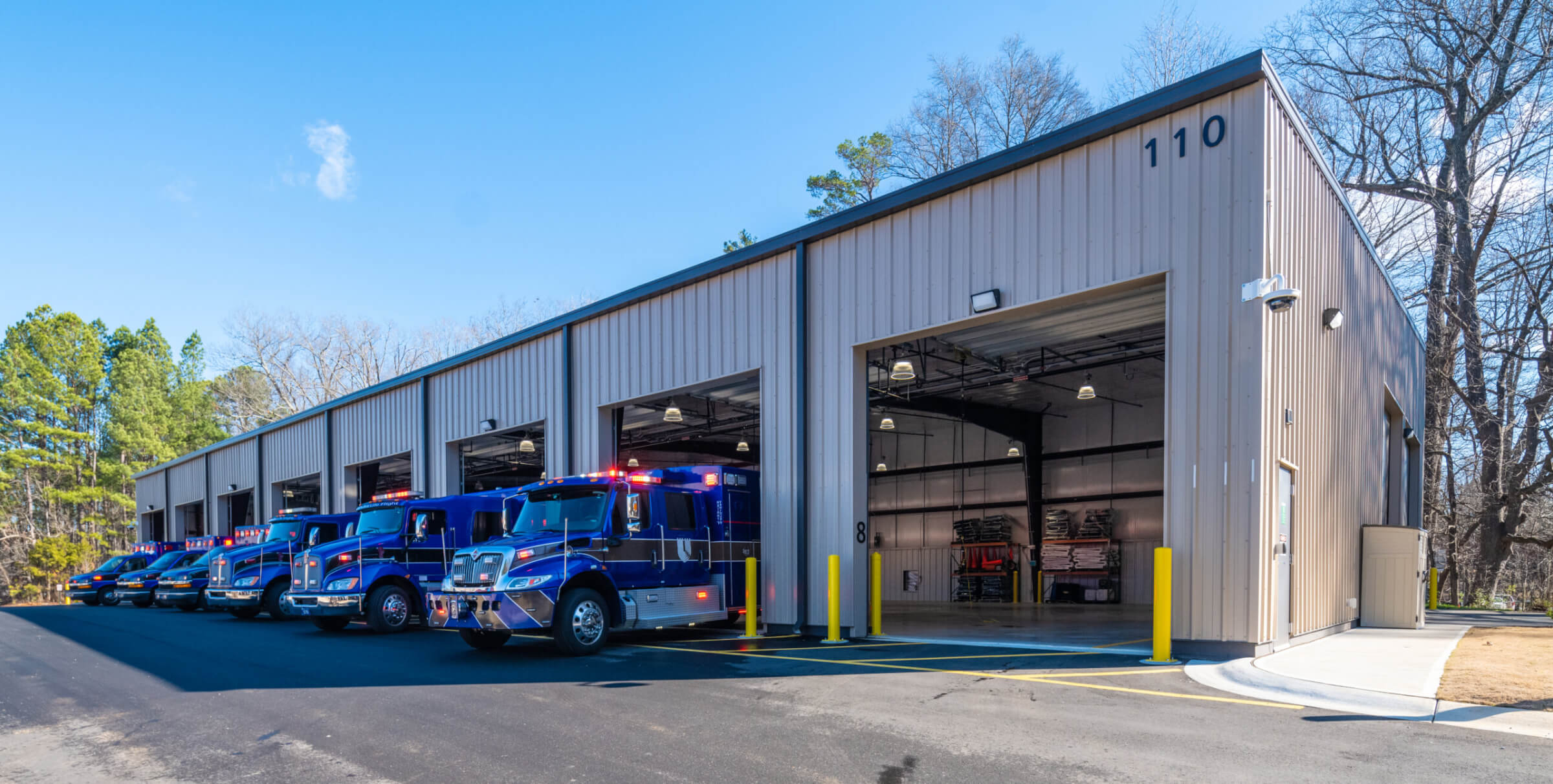 Duke Life Flight & SMAT Emergency Vehicle Garage - New South Construction